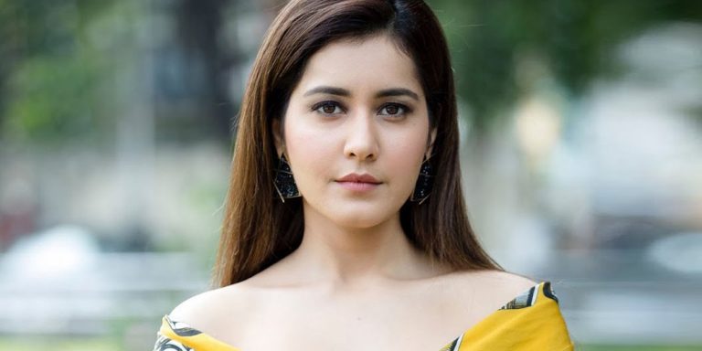 Rashi Khanna Biography, Wiki, Age, Height Current Boyfriend