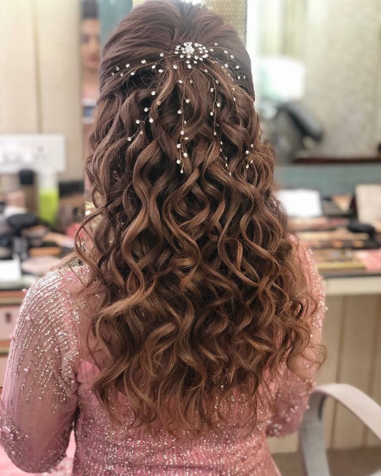 20 Best Hairstyles for Sarees in 2025 | with Photos